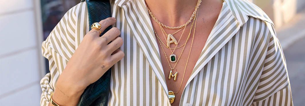 Schmuck-Layering: So geht der Trend